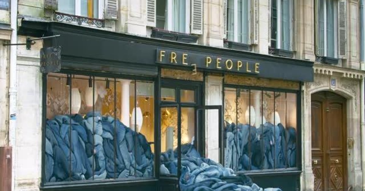 CGI Video Free People Denim Overflow at Store