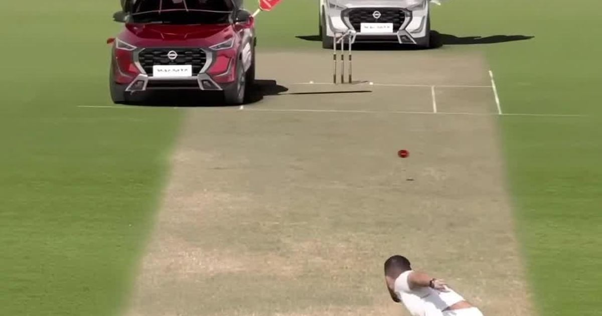 FOOH Ad Nissan Cars Play Cricket on a Field